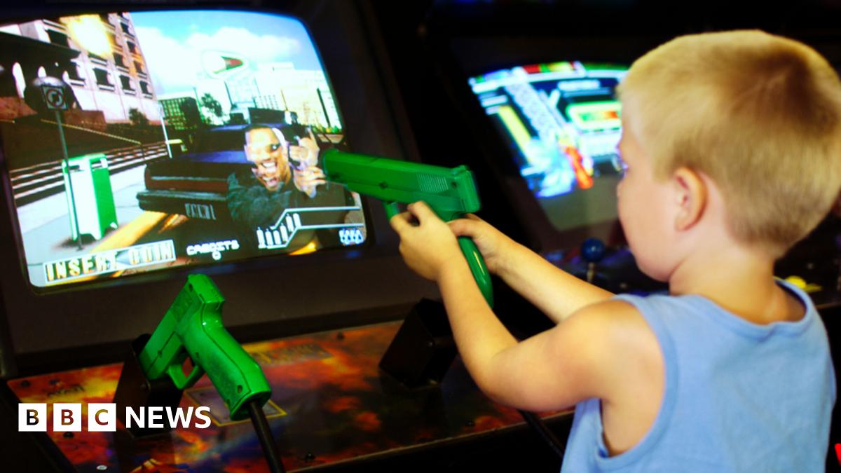 A Point of View: Does screen violence make society more violent? - BBC News