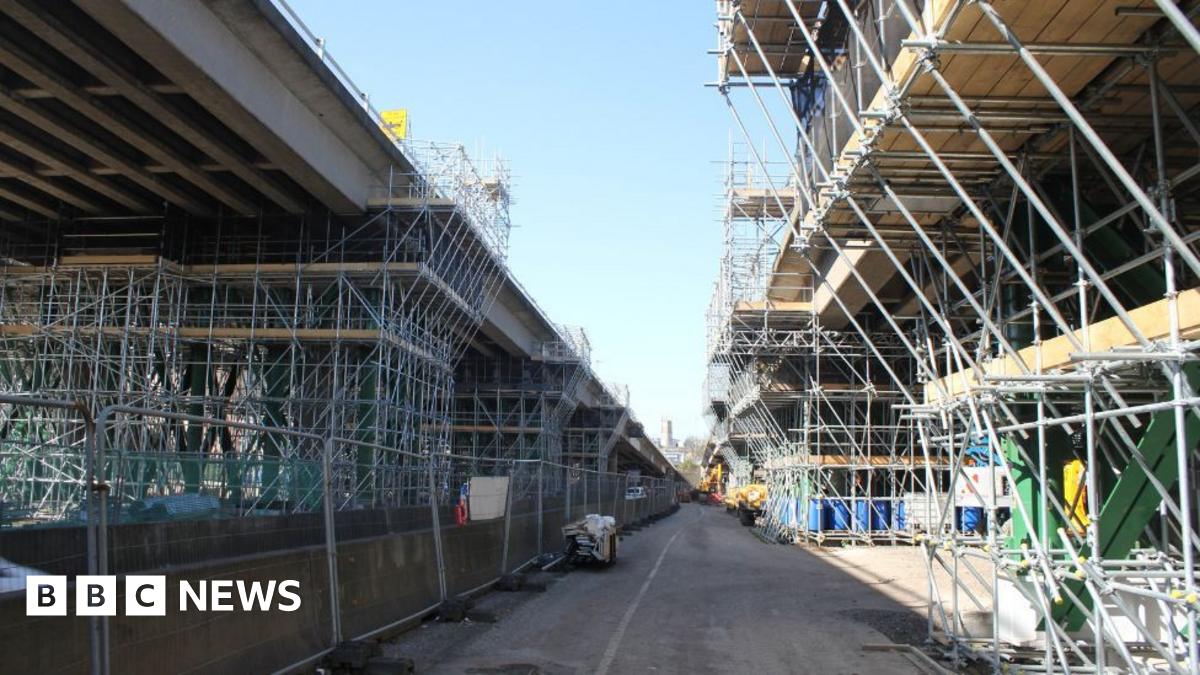 Demolishing section of M8 in Glasgow considered due to engineering ...