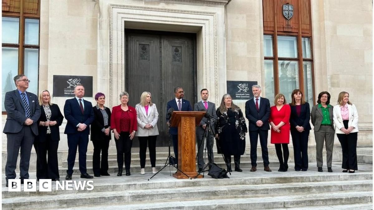 New First Minister Vaughan Gething announces cabinet - BBC News