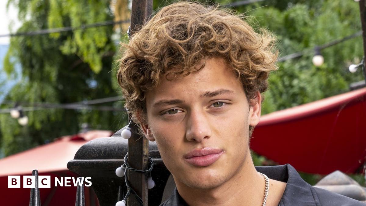 Jade Goody's son Bobby Brazier joining EastEnders - BBC News