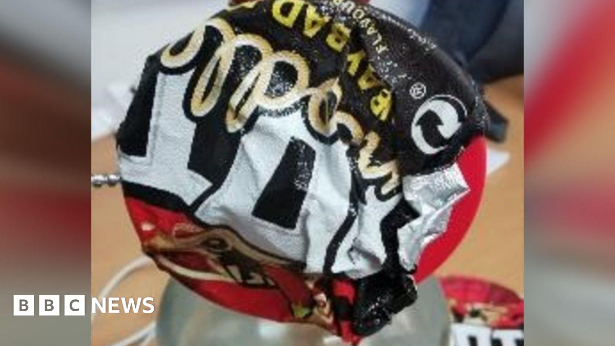 Man who used pot noodle lid to steal in Peterborough shop jailed - BBC News