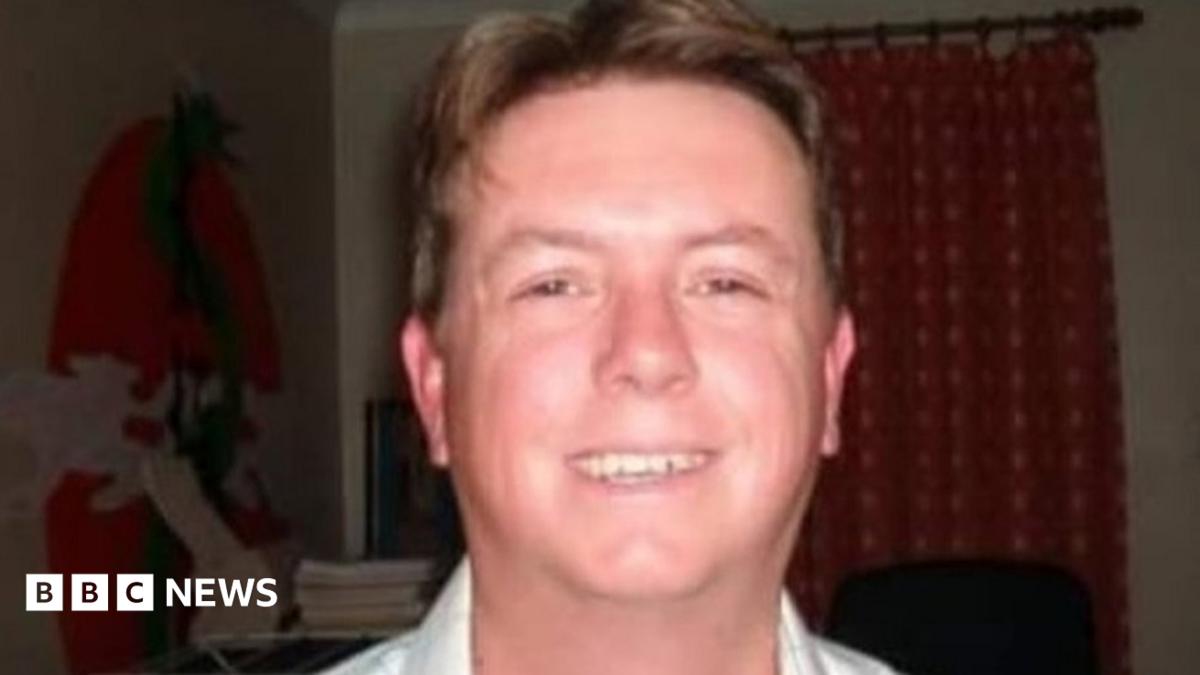 Peterborough City Hospital: Ex-doctor warned over treatment withdrawal ...