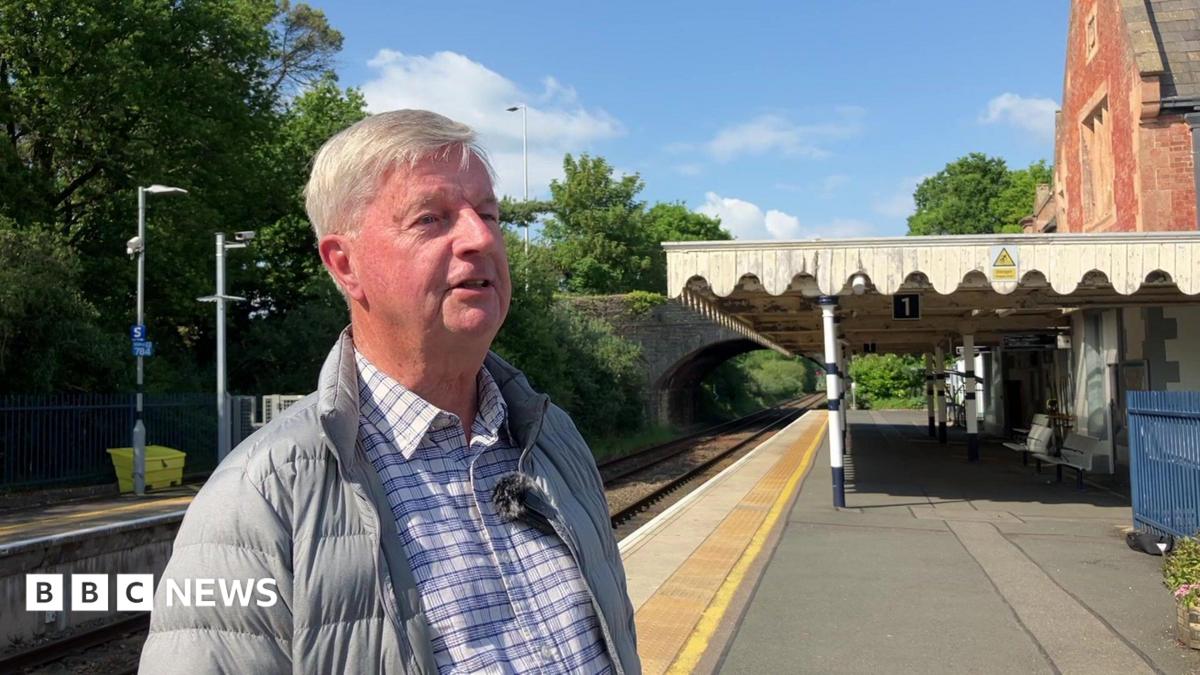 Rail users watching renationalisation 'with interest' - BBC News