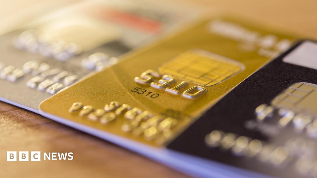 Credit card firms ignore persistent debt, says FCA - BBC News