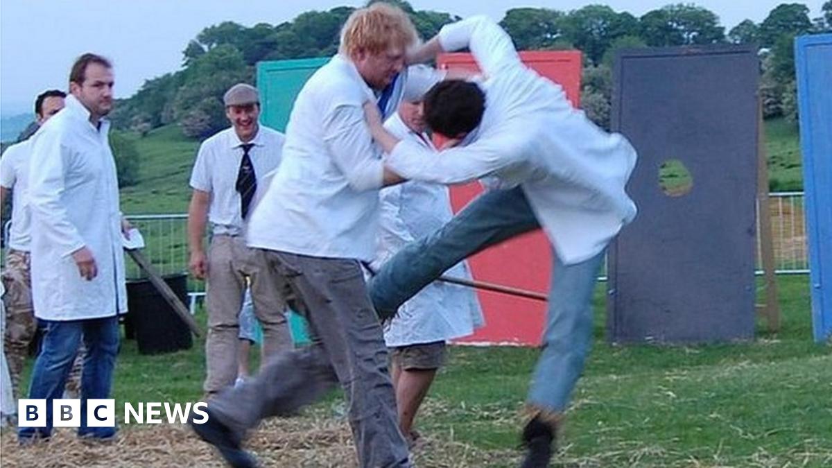 Cotswold shin-kicking event cancelled due to 'dwindling numbers' - BBC News