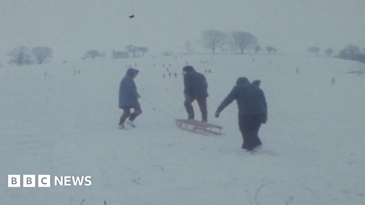 The 1982 blizzard when it snowed for 36 hours - BBC News