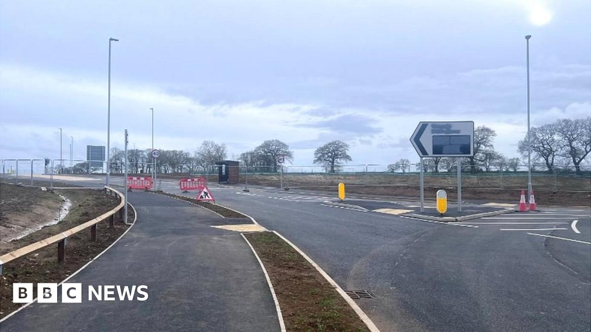Part of Northampton's Sandy Lane Relief Road to open this month - BBC News