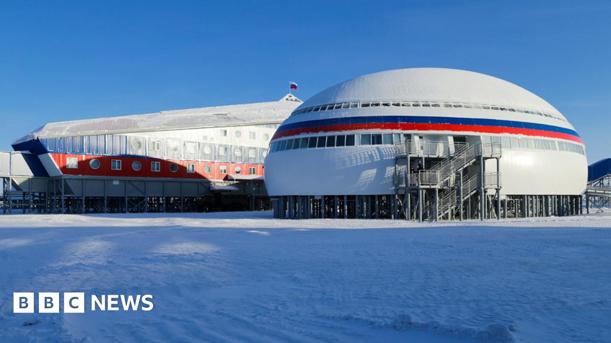 Russia's new Arctic Trefoil military base unveiled with virtual tour ...