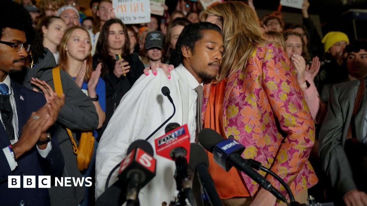 Expelled Tennessee lawmaker Justin Jones vows to return - but can he ...