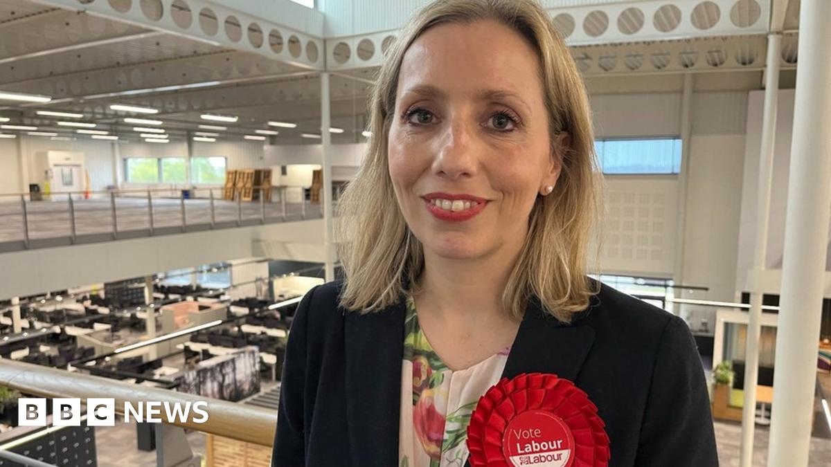 Norfolk's new PCC Sarah Taylor says focus is on preventing crime - BBC News