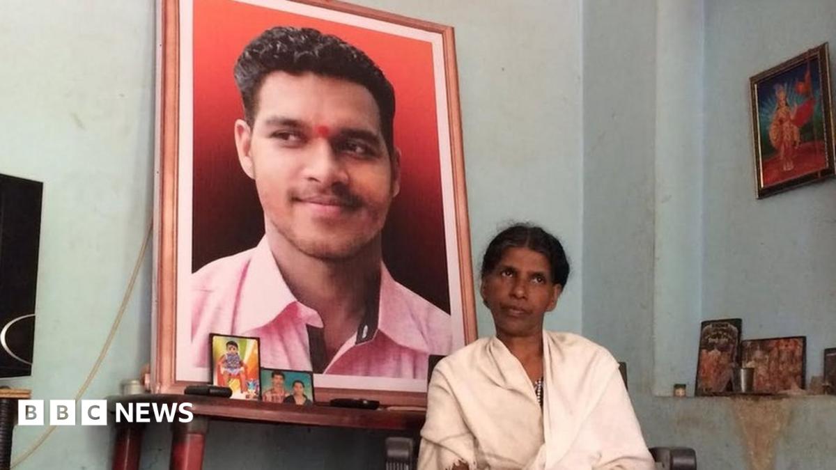 Why brutal murders dominate Kerala politics - BBC News