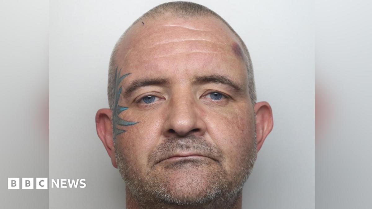 Kettering attacker jailed over confrontation that killed partner - BBC News