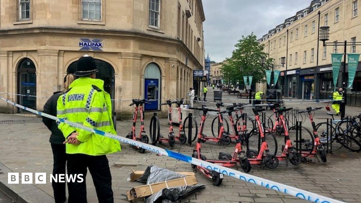 Bath murder investigation: Teen charged after man dies in city - BBC News