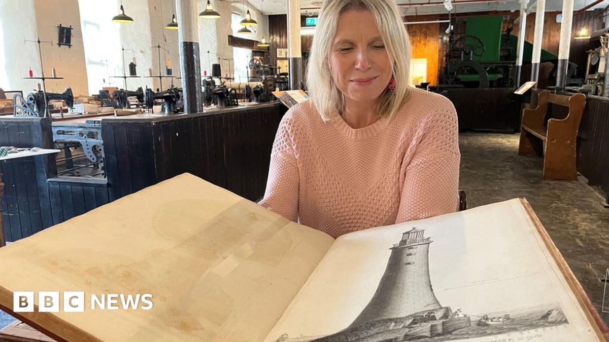 John Smeaton's Eddystone lighthouse designs shown in Leeds - BBC News