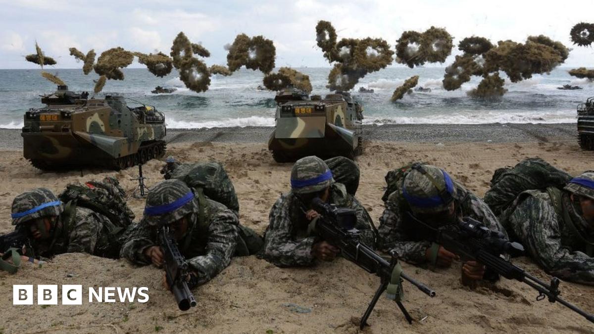 South Korea and US to end two large-scale war games - BBC News