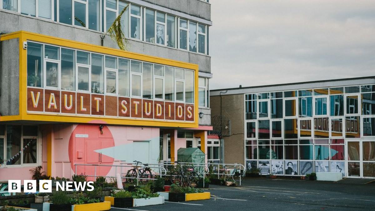 Vault Studios: Creative caretakers bid farewell to campus life - BBC News
