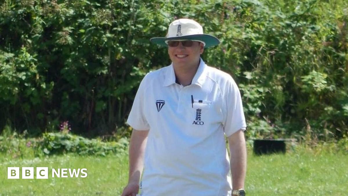 Tributes as Cumbria cricketer Arthur Lamb dies aged 31 - BBC News