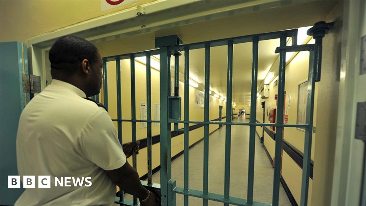 Cheshire West probation service criticised over public protection - BBC ...