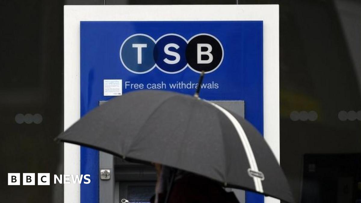 TSB investigated over IT meltdown - BBC News