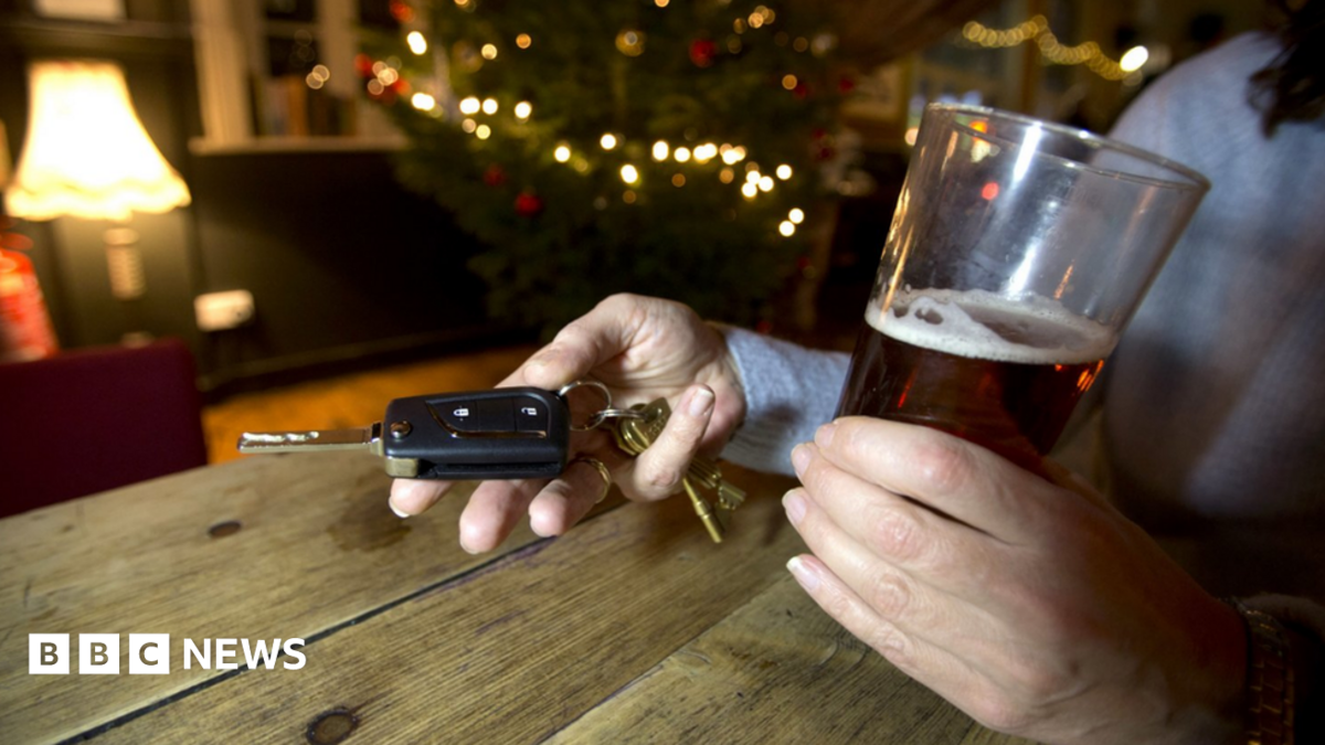 Suffolk police launch Christmas drink and drug driving campaign - BBC News