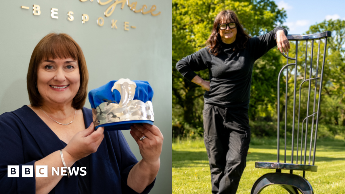Eisteddfod: Port Talbot steel used to make Urdd crown and chair - BBC News