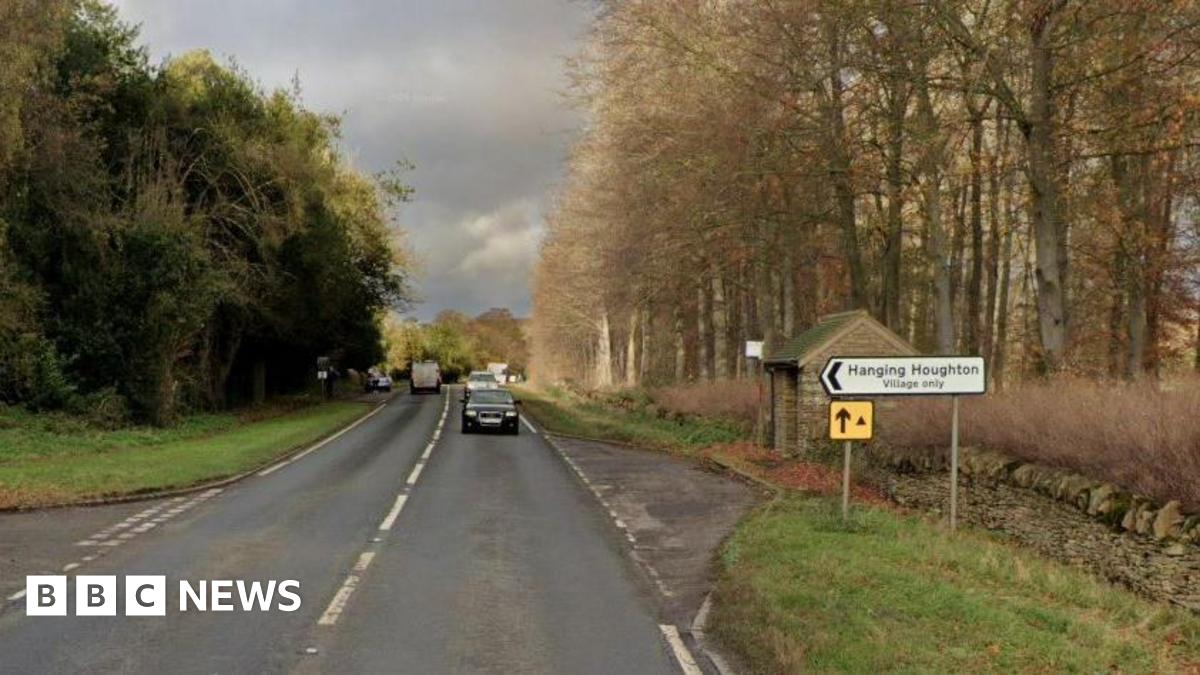 Man in his 70s killed in crash with van on A508 near Brixworth - BBC News