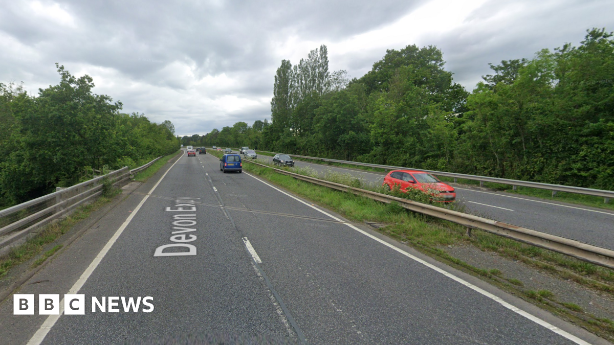 Part of A38 in Devon closed due to vehicle fire - BBC News