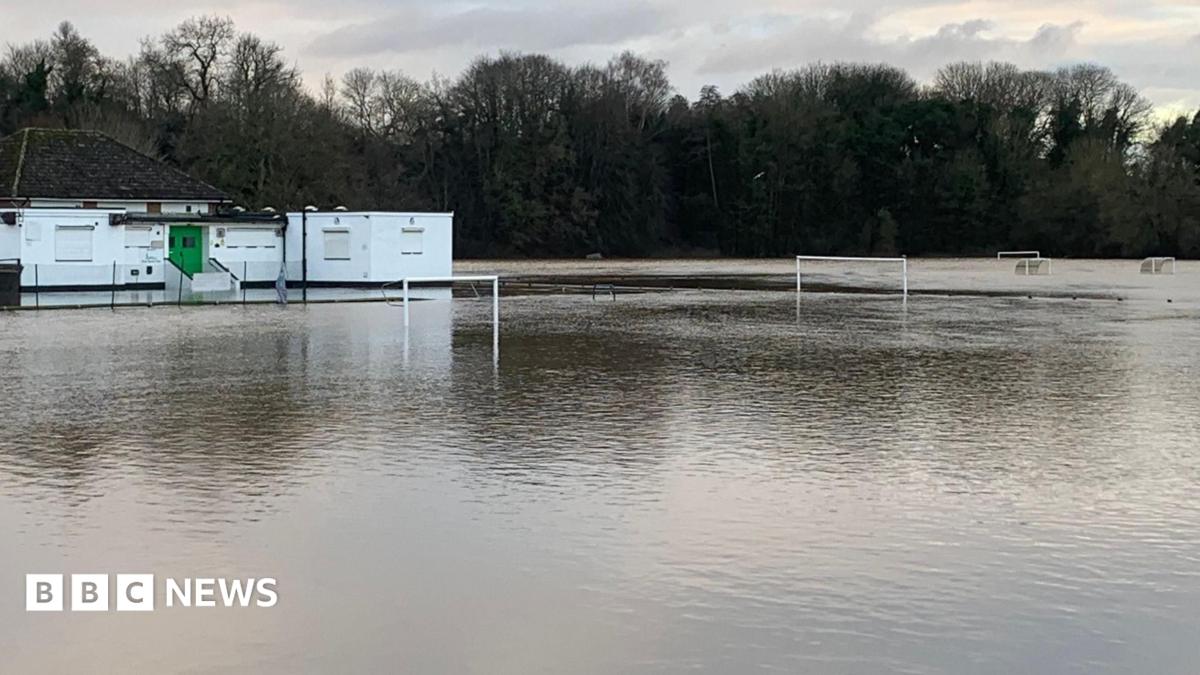 Flooding devastates Ross-on-Wye football club's fixture list - BBC News