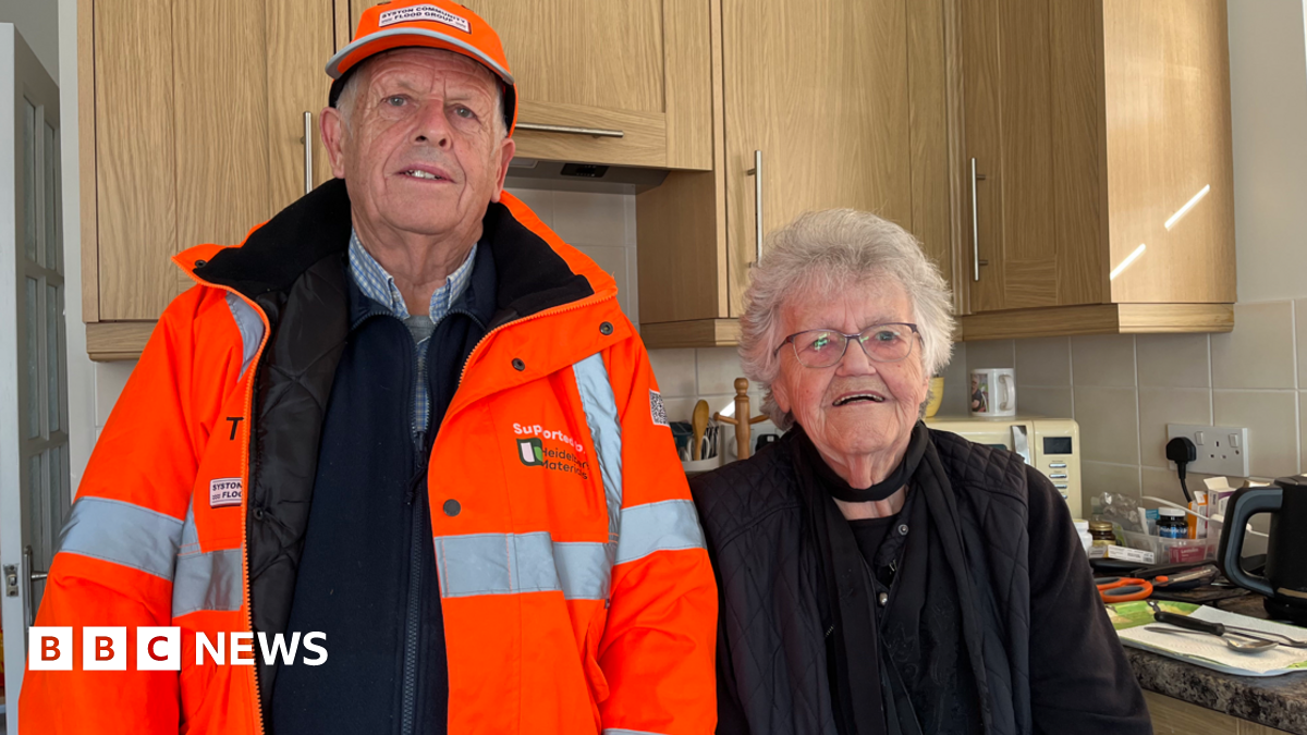 Syston residents living in fear of more 'catastrophic' flooding - BBC News