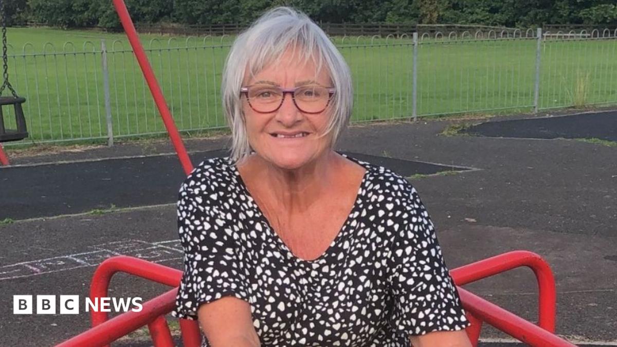 Woman killed in Paisley hit-and-run named by police - BBC News