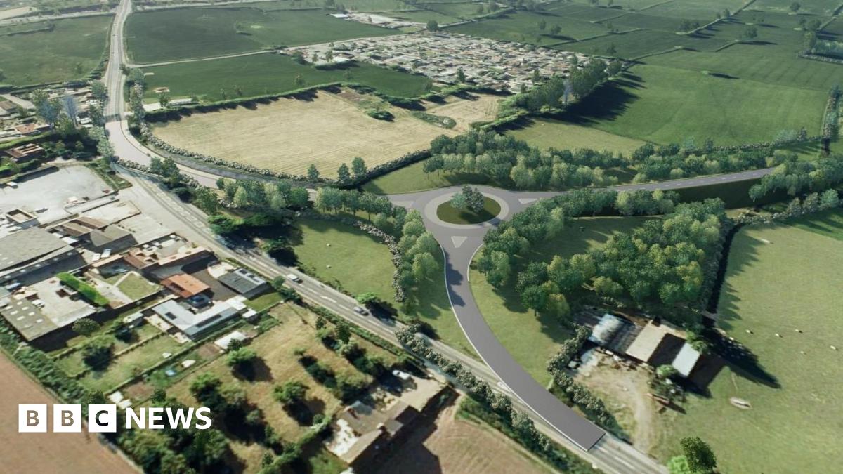 Contractor steps in to build long-awaited £56m Banwell bypass - BBC News