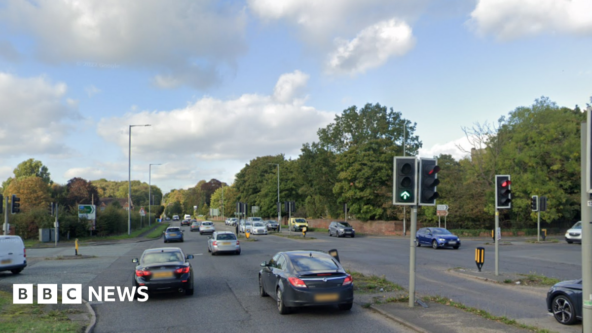 Night-time closures warning over A449 Staffordshire roadworks - BBC News