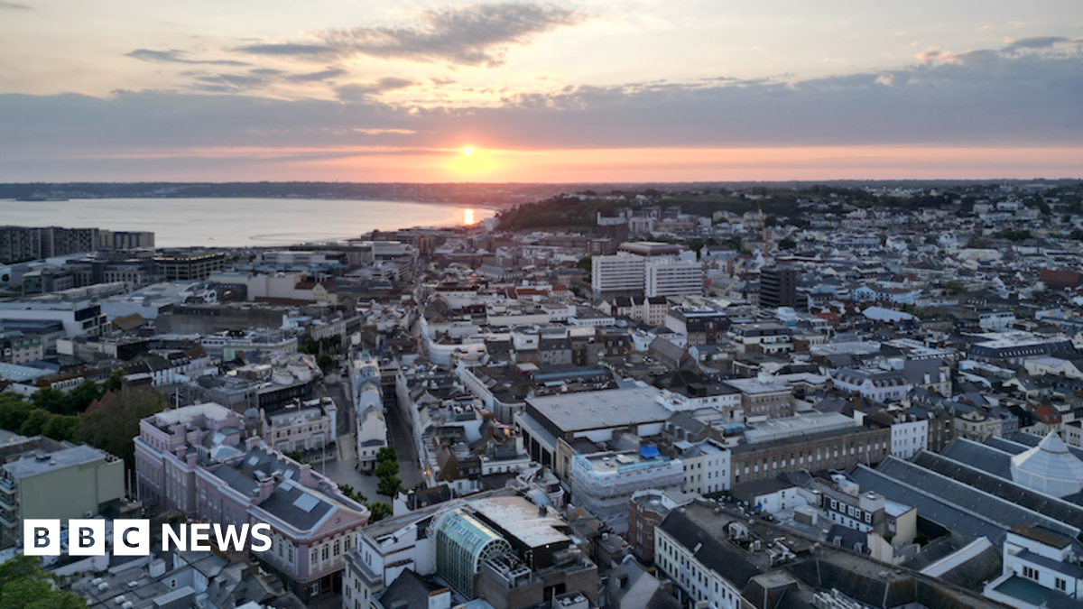 Ally lotti 2025 sadly this one shot pony exploded within