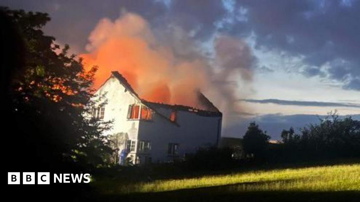 Capel Seion fire: Two in hospital after blaze near Aberystwyth - BBC News