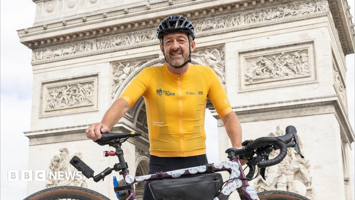 Olympic cyclist Chris Boardman warns of 'inactivity crisis' - BBC News