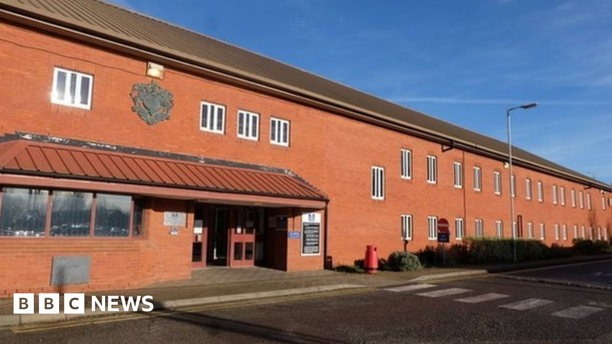 Urgent action needed after prisoner drug deaths at HMP The Mount - BBC News