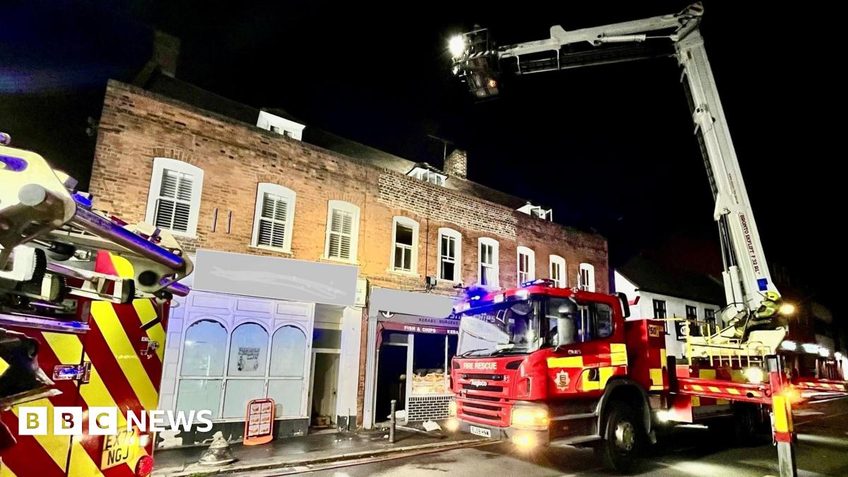 Ingatestone chip shop fire spread through extraction system - BBC News