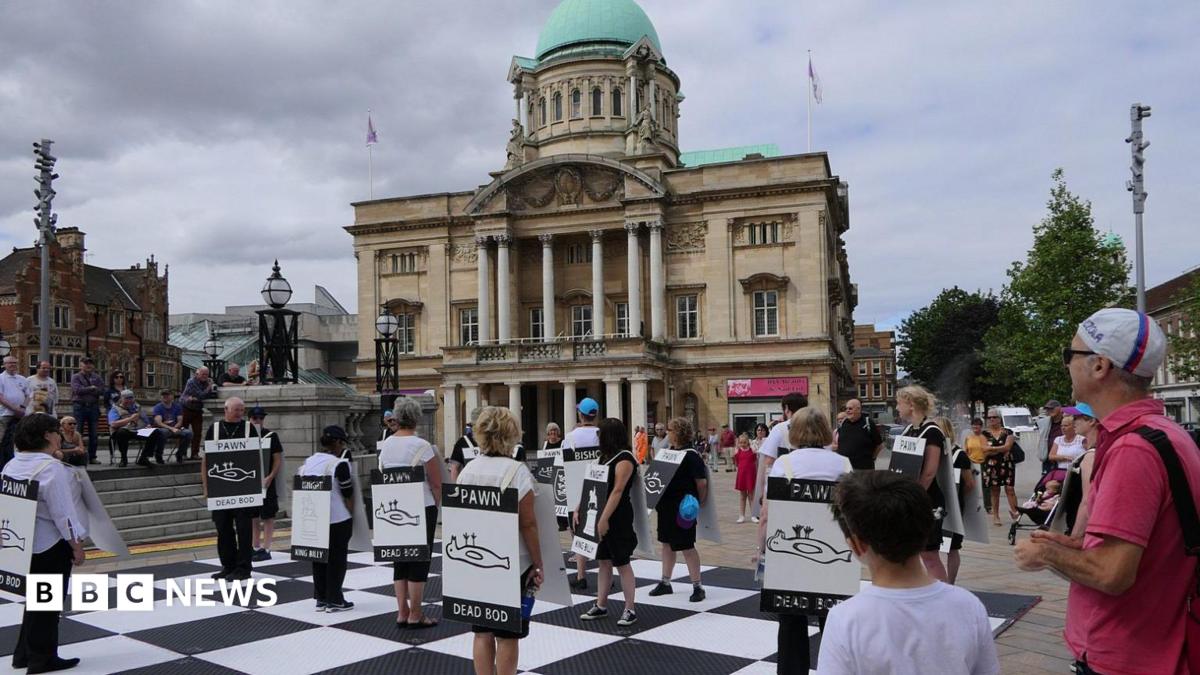 British chess championships get under way in Hull - BBC News