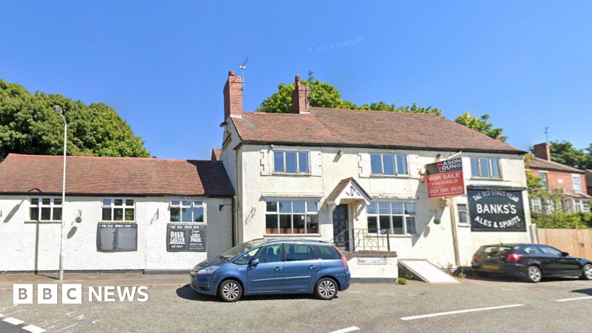 Historical Wolverhampton pub could reopen after seven years - BBC News