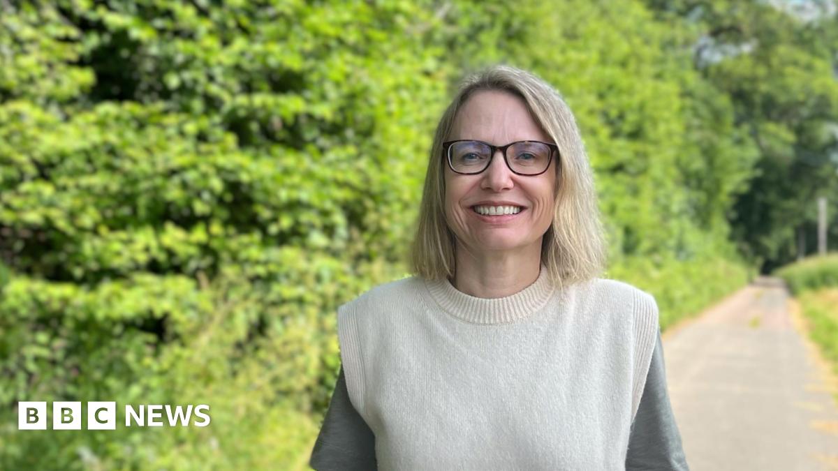 Controversial Ottery St Mary quarry plans scrapped - BBC News