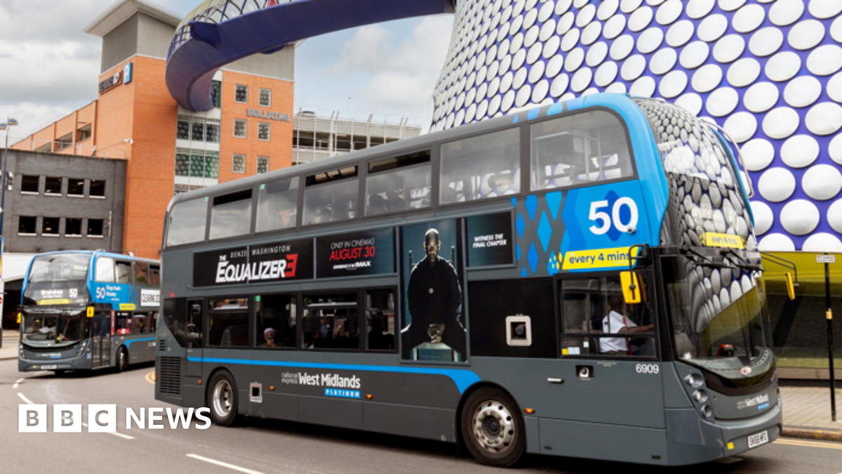 Digital Student ID's accepted on West MIdlands buses - BBC News