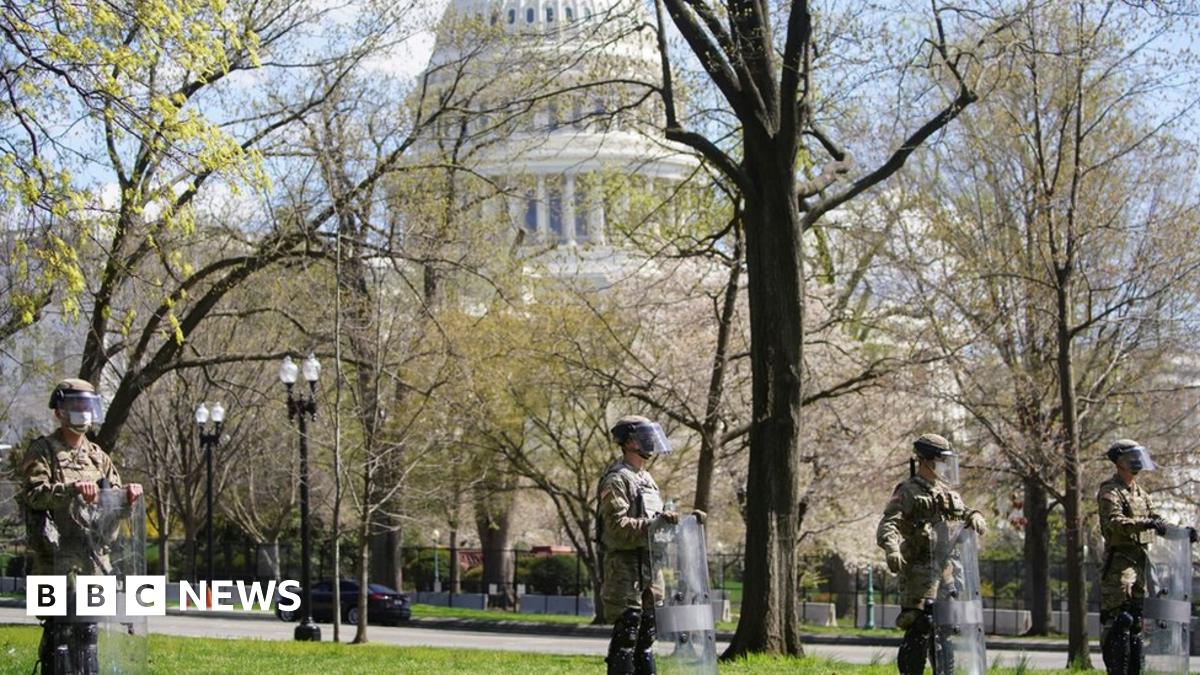 As it happened: Police officer killed in attack on US Capitol - BBC News