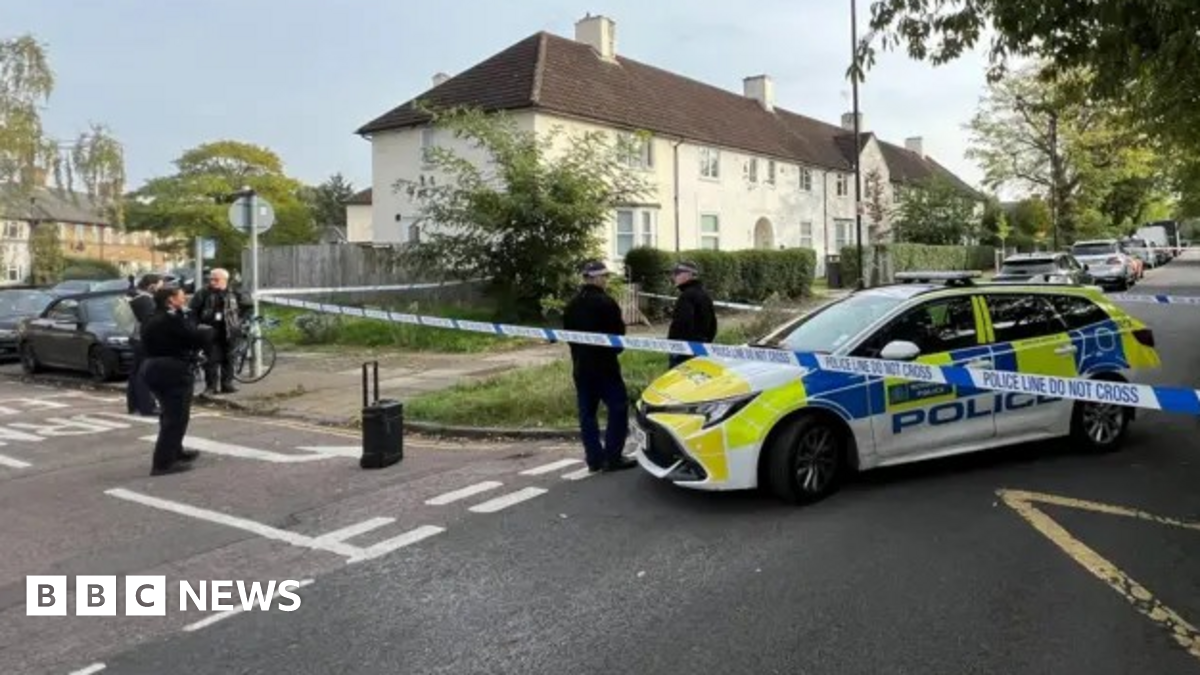 Tottenham fatal shooting: Man charged with murder - BBC News