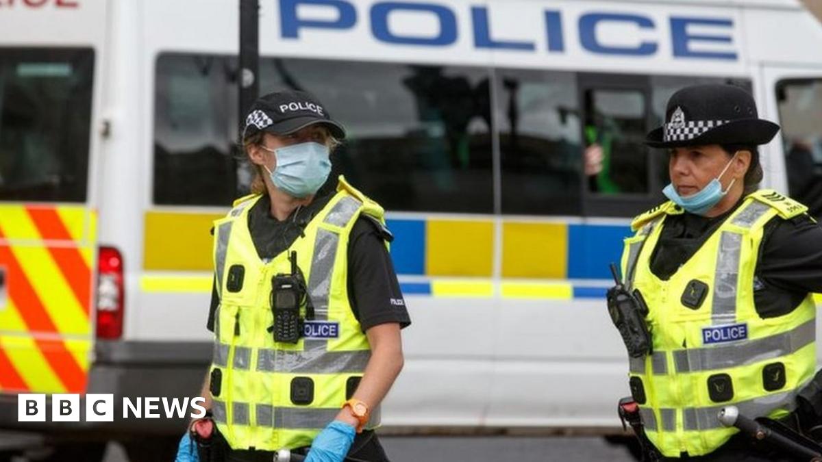 Covid in Scotland: Man charged over 'illegal rave' - BBC News