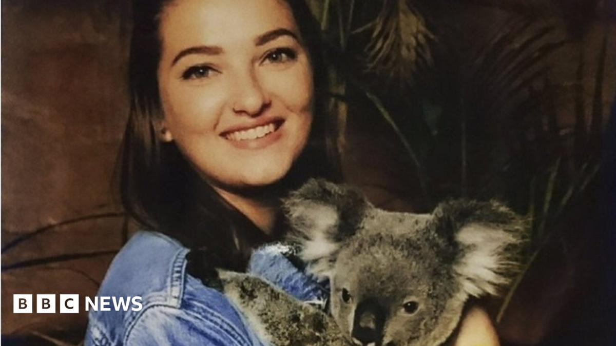 Amelia Blake: Family 'shocked' by backpacker death in Sydney - BBC News