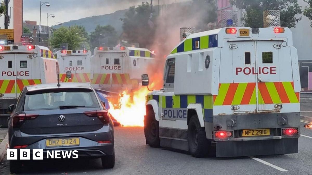 Police Scotland could send officers to Northern Ireland after riots ...