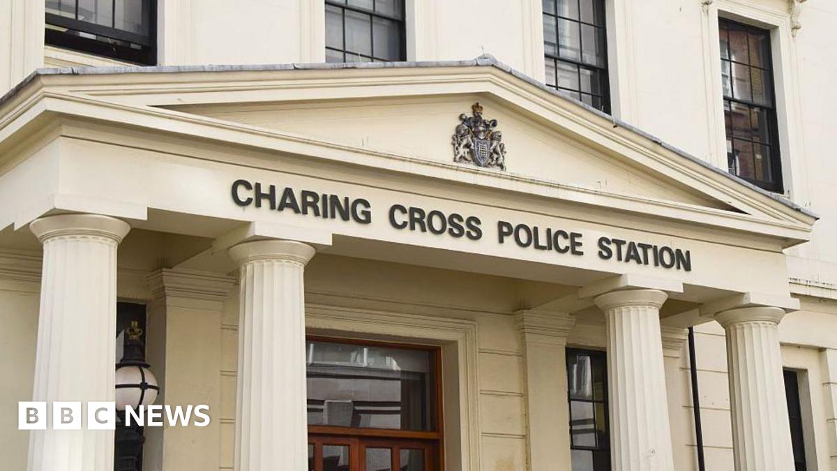 Charing Cross: Met Police officers investigated by IOPC - BBC News