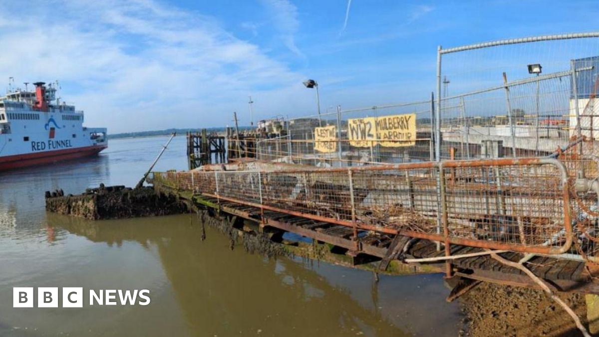 Plans to save restore and relocate rare Southampton D-Day relic - BBC News