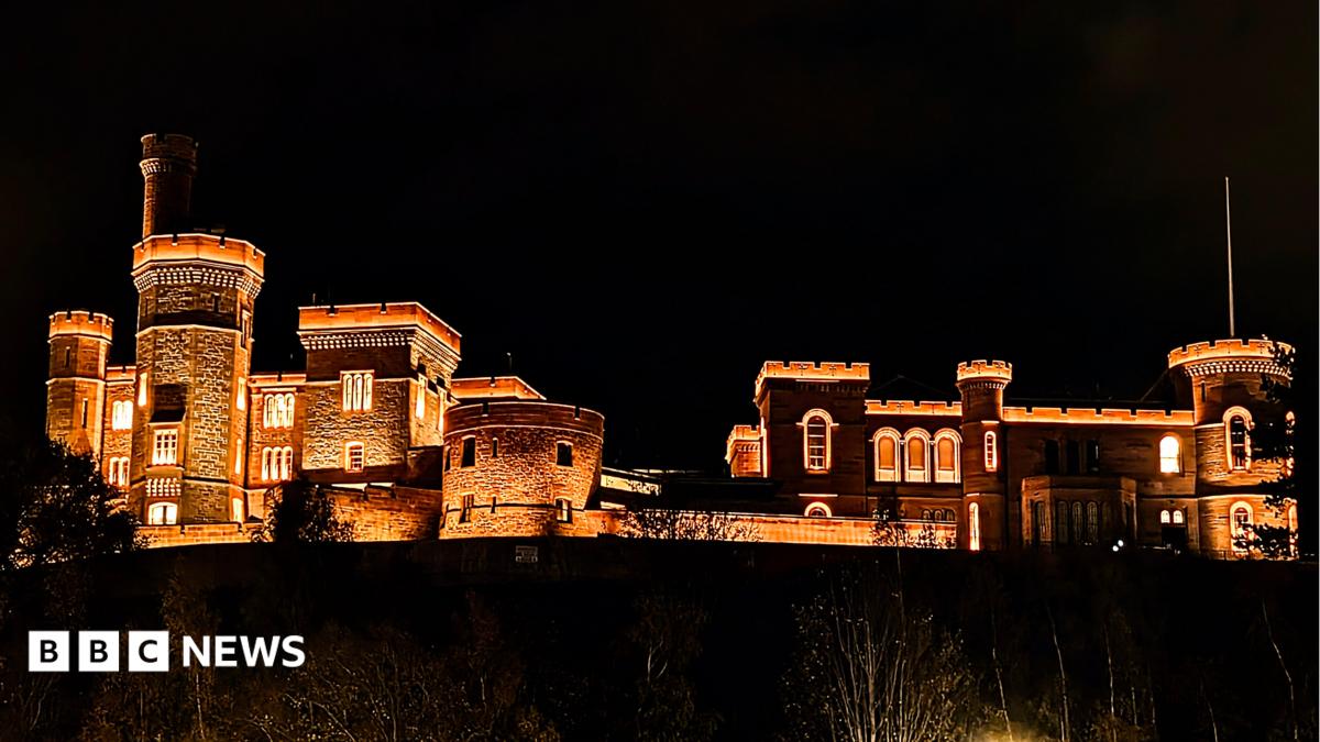 Plans in progress for Inverness Castle opening ceremony - BBC News