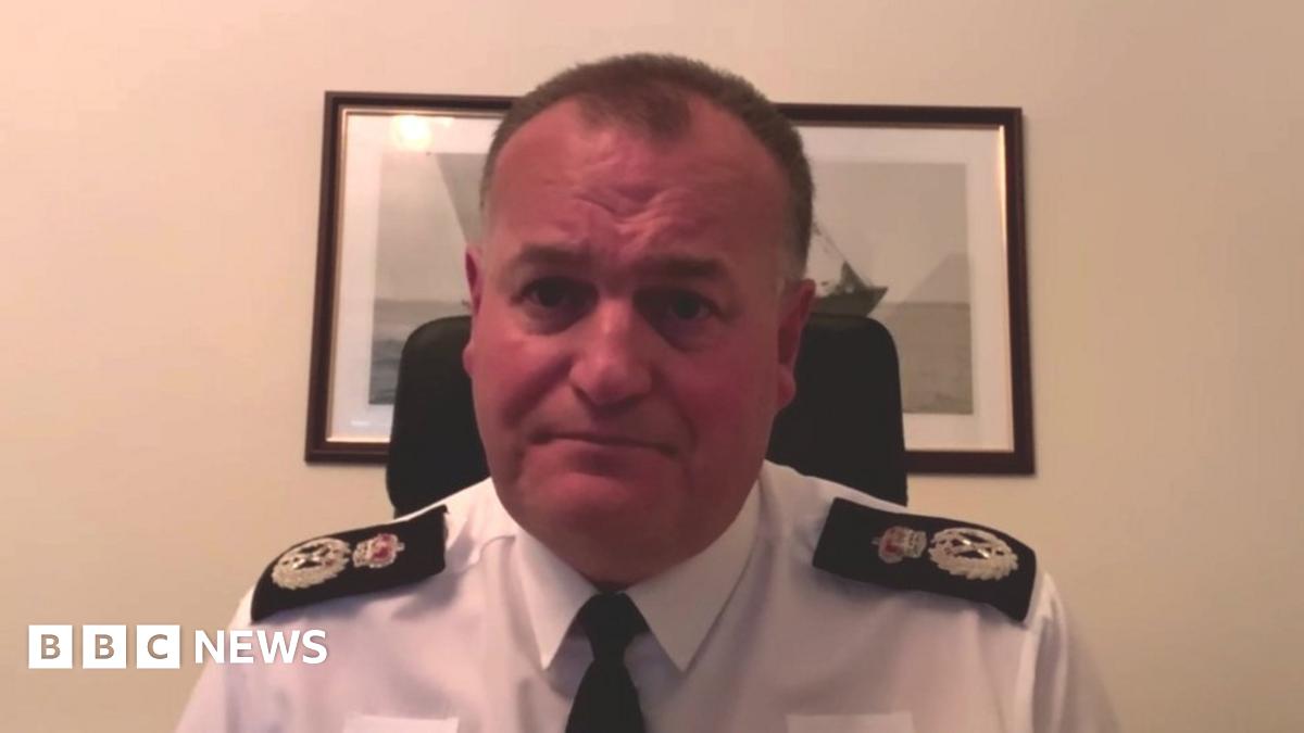 Greater Manchester Police chief scraps 'tosh' Citizens' Contract - BBC News